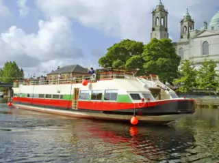 Hotel barges, the best cruises on the canals and rivers in France and ...