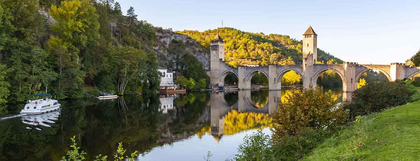 Cruises on the river Lot in south western France