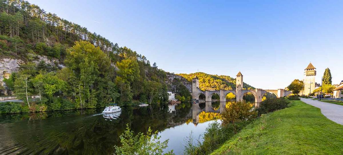 Cruises on the river Lot in south western France